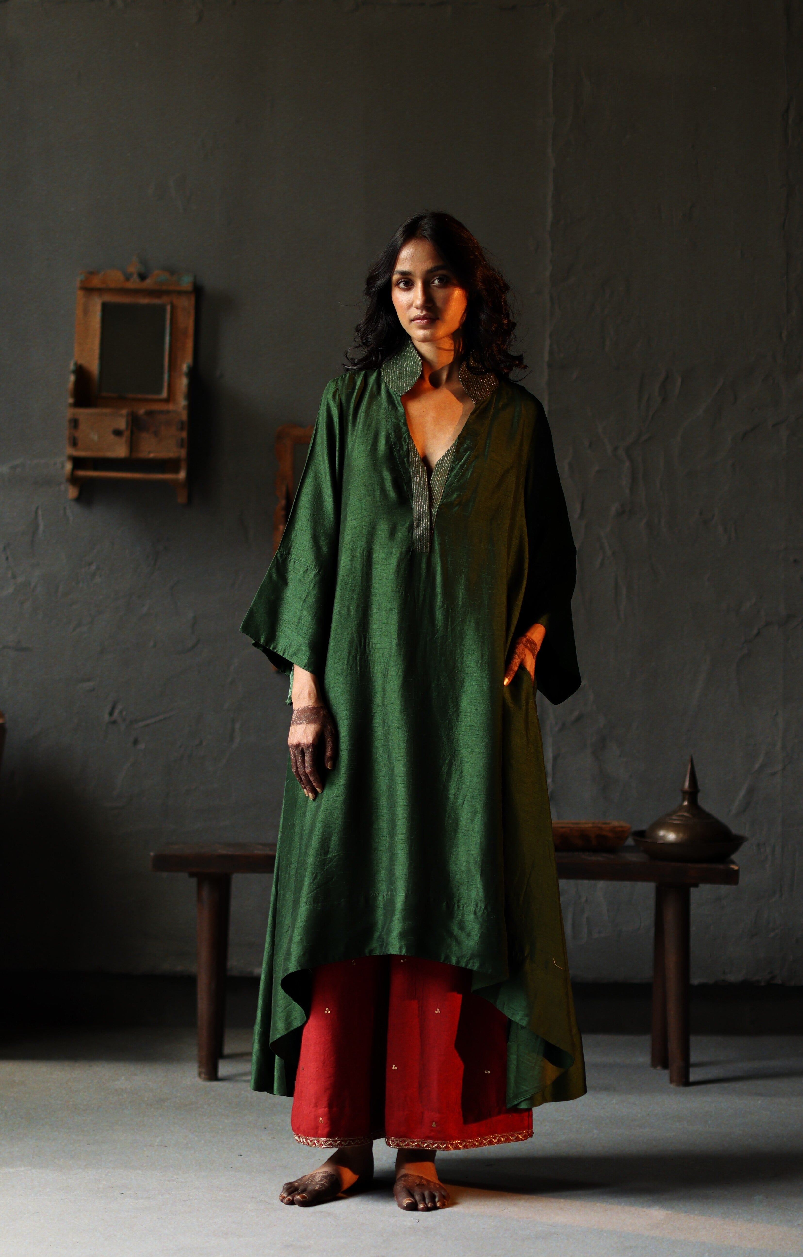 Ooch Neech in Emerald Green Raw Silk with Farshi – Shorshe Clothing